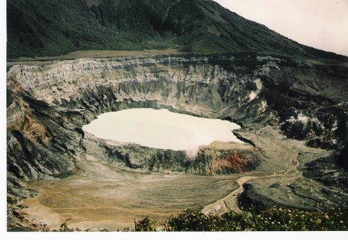 Volcán Poás/Volcán Barva : Climbing, Hiking & Mountaineering : SummitPost