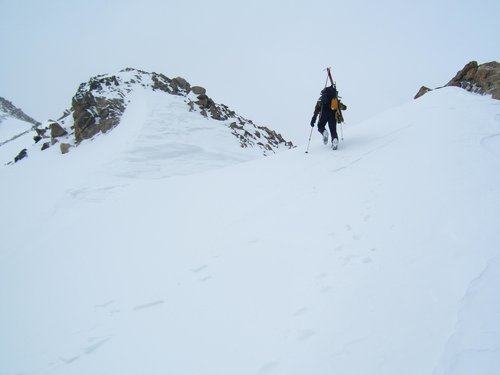 East Ridge : Climbing, Hiking & Mountaineering : SummitPost